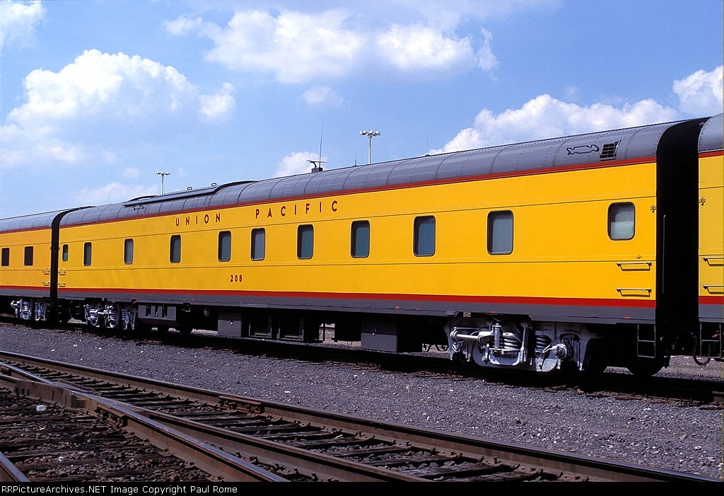 UPP 208, power car, at the UPs Proviso Yard